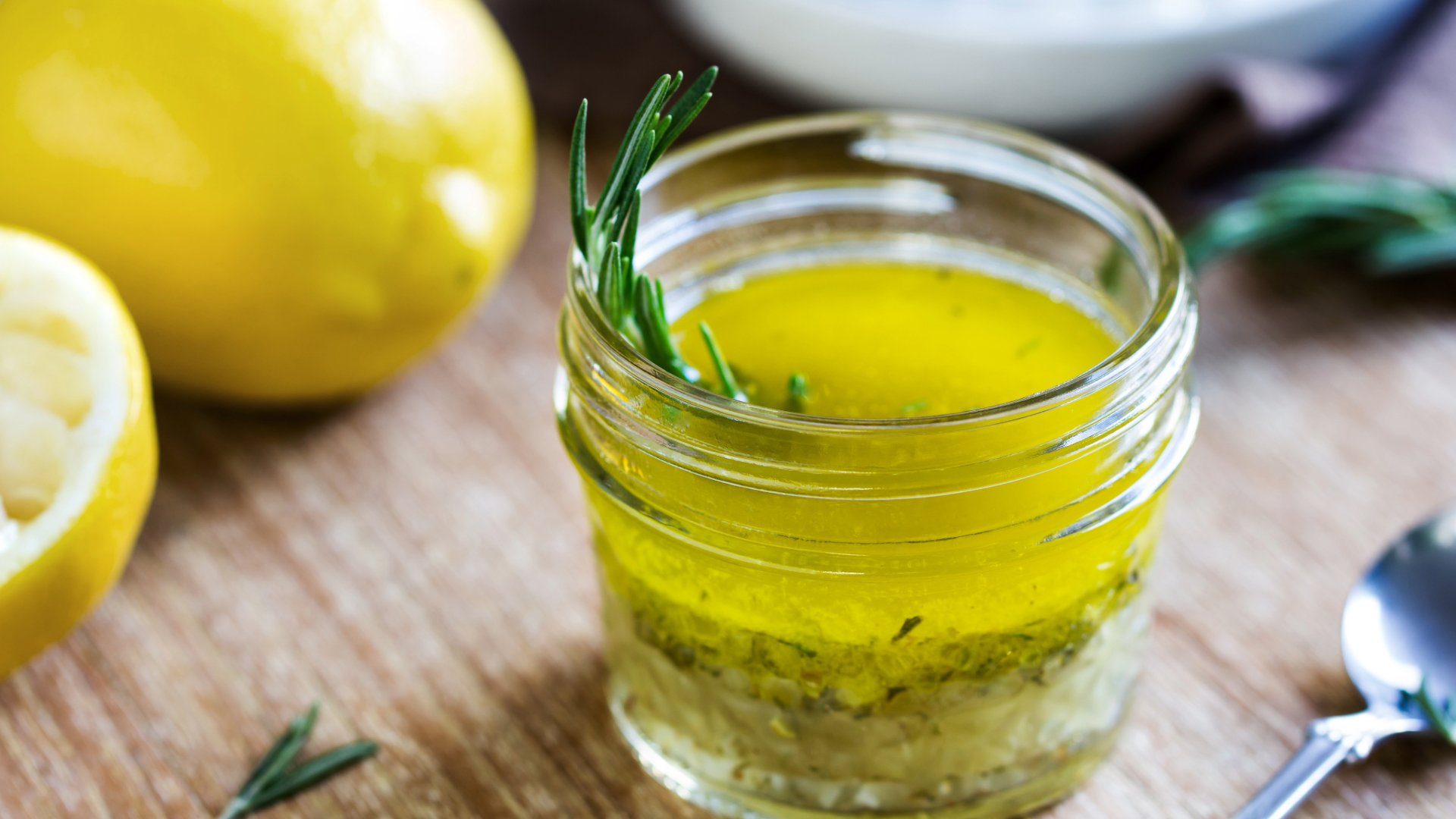 Lemon Rosemary Dressing - 700 Club Canada